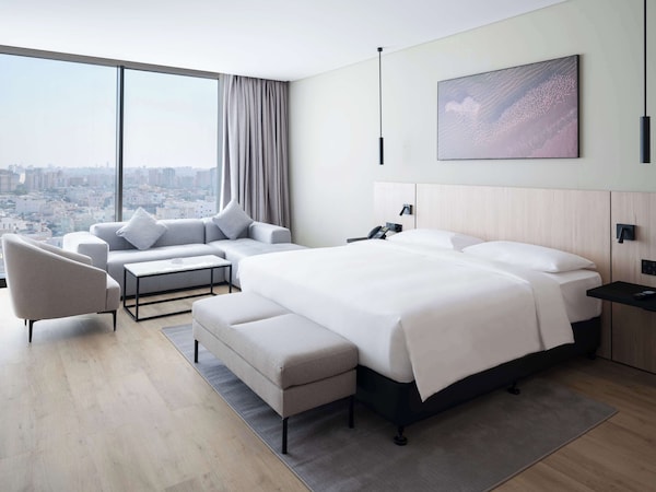 Park Inn By Radisson Hotel & Apartments Kuwait - Kuwait