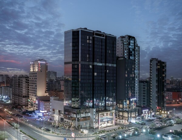 Park Inn By Radisson Hotel & Apartments Kuwait - Kuwait