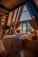 Bungalow Económico, vista para a montanha | 1 quarto, secretária, secretária adequada para computadores portáteis 