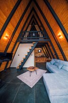 Bungalow Comfort | 1 quarto, secretária, secretária adequada para computadores portáteis 