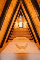 Bungalow Familiar | 1 quarto, secretária, secretária adequada para computadores portáteis 