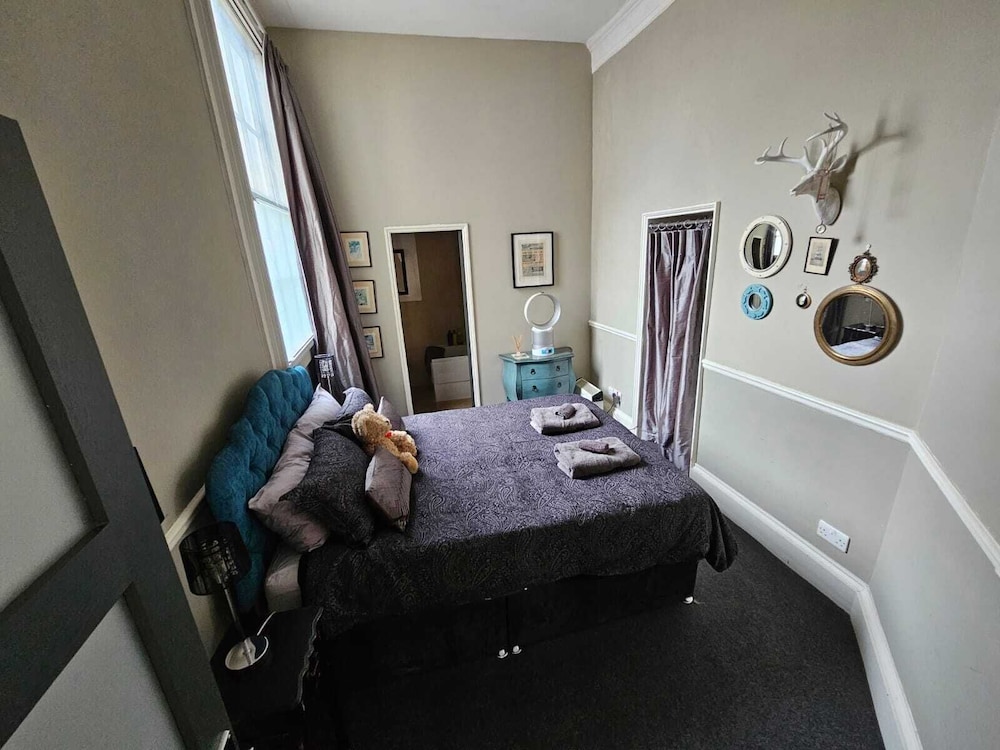 Breathtaking Flat In Central Bath !! - Bath Spa University