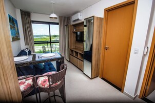 Apartamento família, para fumantes, varanda coberta | Cozinha americana privada