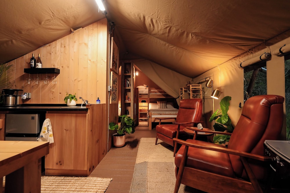 The River Tent At Hilla Ranch Glamping - San Saba, TX