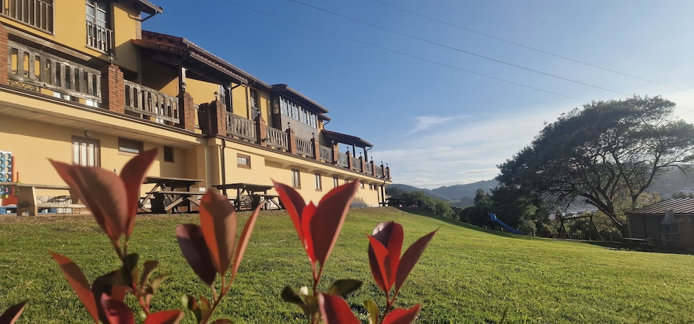 Las Mimosas Del Nalon - Soto del Barco