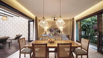 Vila, 3 quartos, piscina particular (Cozy Countryside, Family Collection) | 2 quartos, cofres nos quartos, individualmente mobiliados, escrivaninha