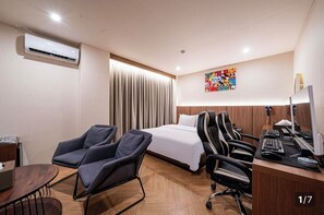 Quarto de Luxo, 1 cama queen-size, não fumadores, casa de banho privativa (온천수 제공) | Roupa de alta qualidade, edredões de penas 