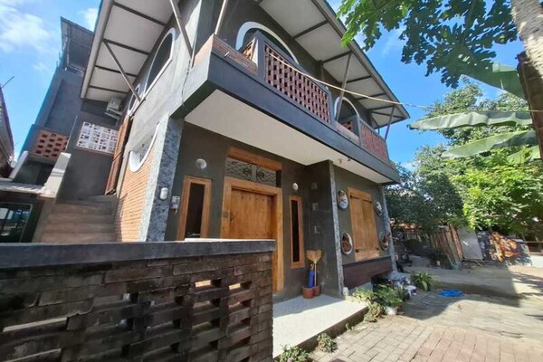 Capital O 94274 Homestay Balimoelih - Yogyakarta