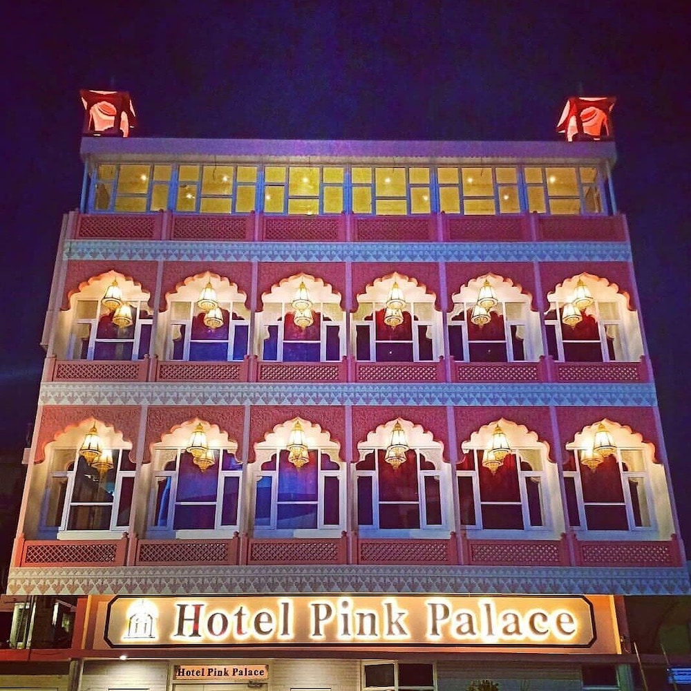 Hotel Pink Palace - Jaipur