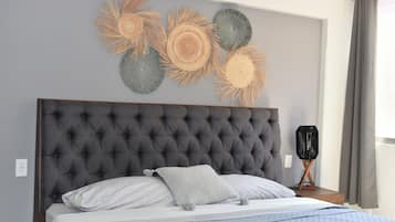 Apartamento clássico, vista para a cidade | Ferros/tábuas de passar roupa, Wi-Fi de cortesia