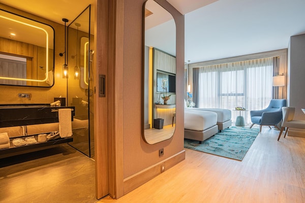 Radisson Hotel Istanbul Merter - Istanbul