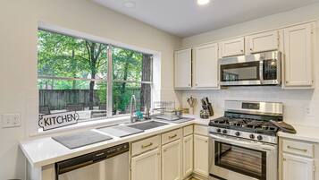 Casa (4 Bedrooms) | Interior