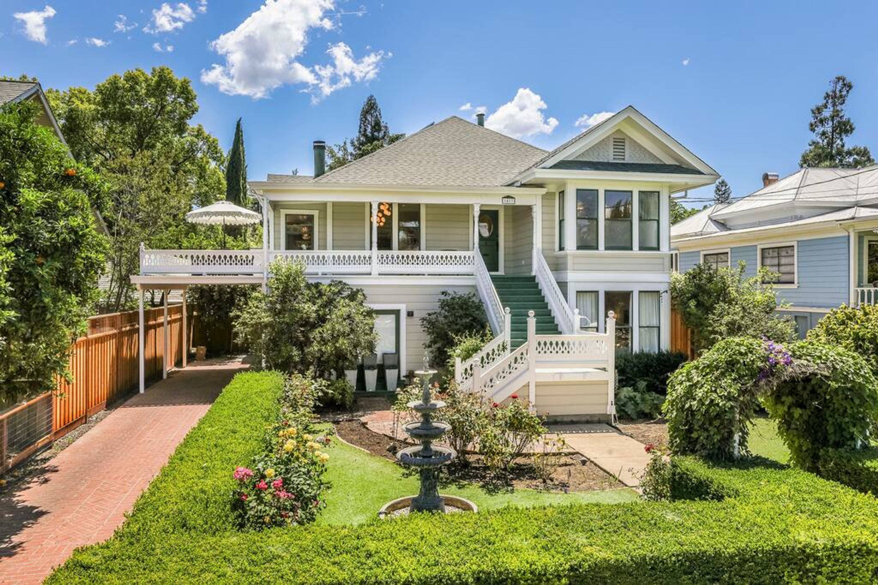 Casa | 4 quartos, internet de alta velocidade 