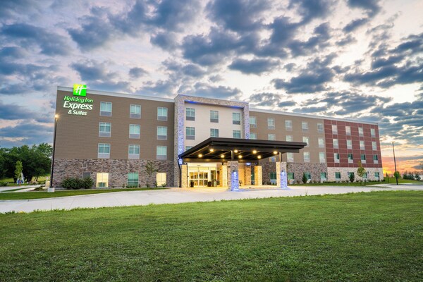 Holiday Inn Express & Suites Cedar Rapids Ne – Marion By Ihg - Cedar Rapids