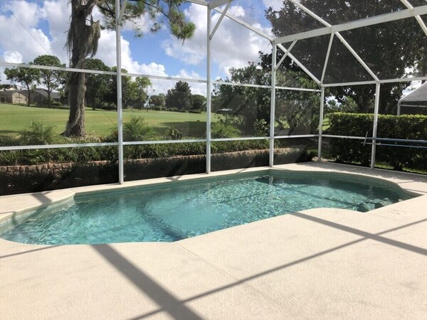 Updated Golf Course View Villa - Southern Dunes - Haines City, FL