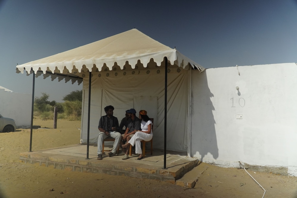 Desert Abu Safari - Rajasthan