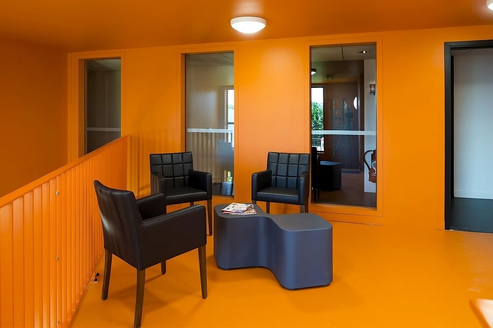 Conveniently Located Room For Comfortable University Stays Dijon Vrbo Conveniently Located Room For Comfortable University Stays Dijon Vrbo