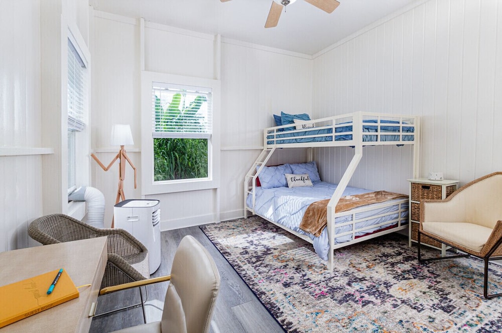 Your Perfect Hilo Homebase - Sleeps 9 With Ac - Hilo, HI
