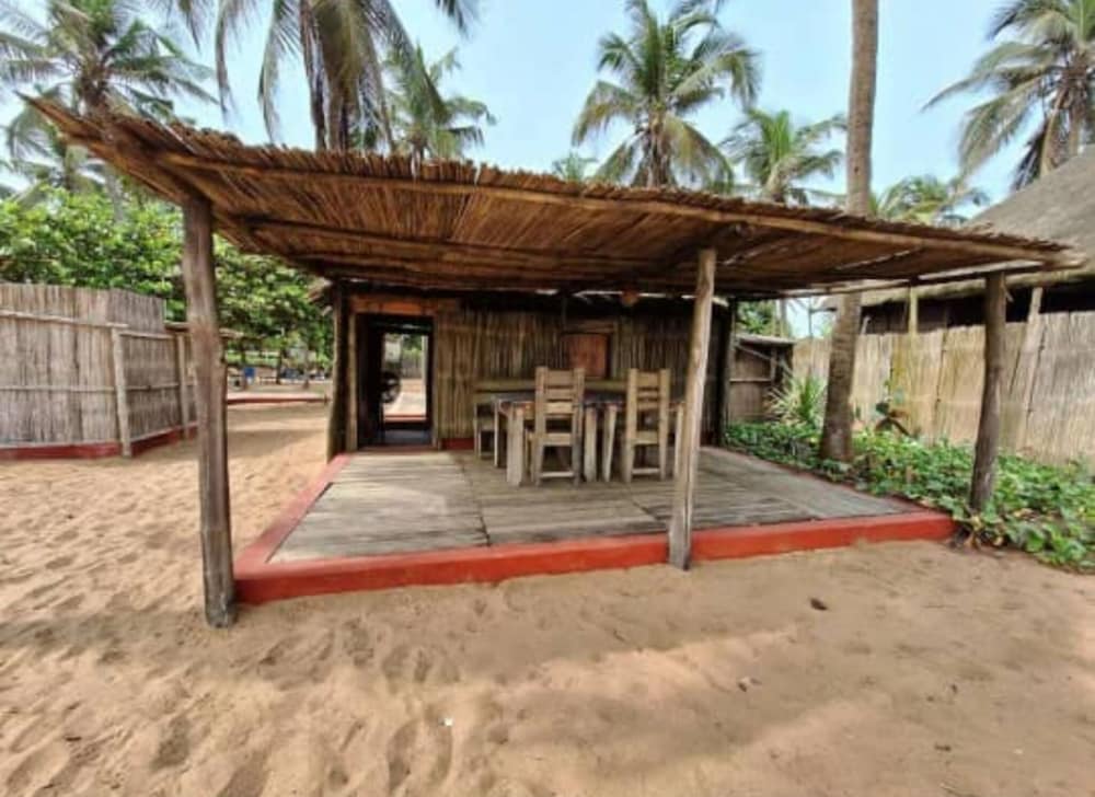 Cocobeach Chez Antoine Avepozo - Lomé