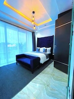 Villa Familiar, cozinha, junto ao jardim | 4 quartos, ferro/tábua de engomar, Wi-fi grátis