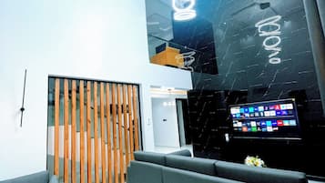 Villa Familiar, cozinha, junto ao jardim | Sala de estar