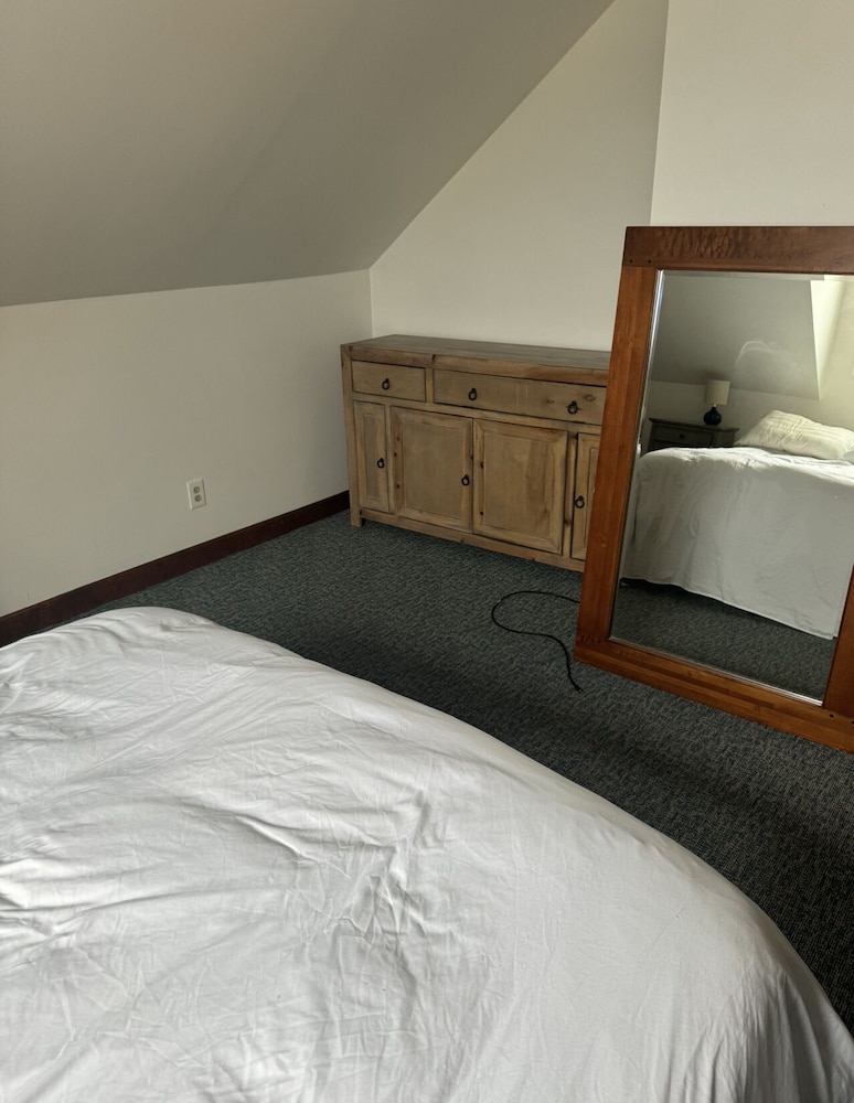 Charming 1bedroom Apt With Wifi, Ac In Fabulous Winthrop Boston Airport Beaches - Hull, MA