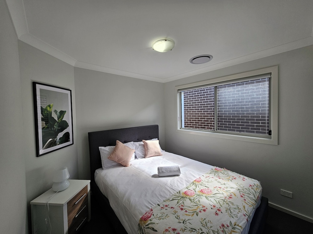 Badia Quiet& Lovely House - Sydney