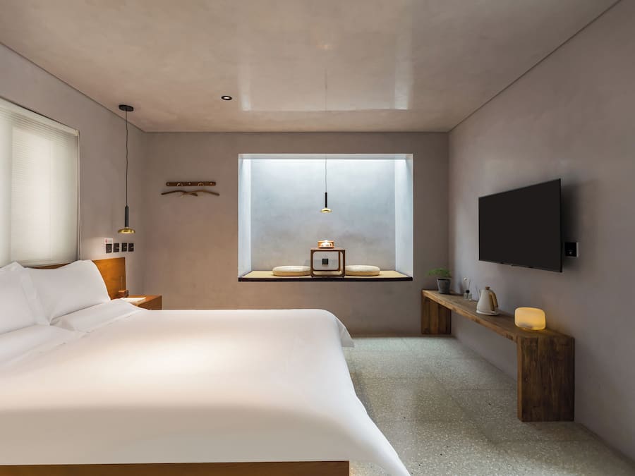 Quarto urbano | Individualmente decorados, escrivaninha