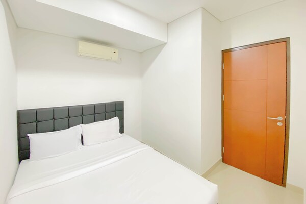 Homey And Modern 2br Apartment At Royal Olive Residence - Jakarta