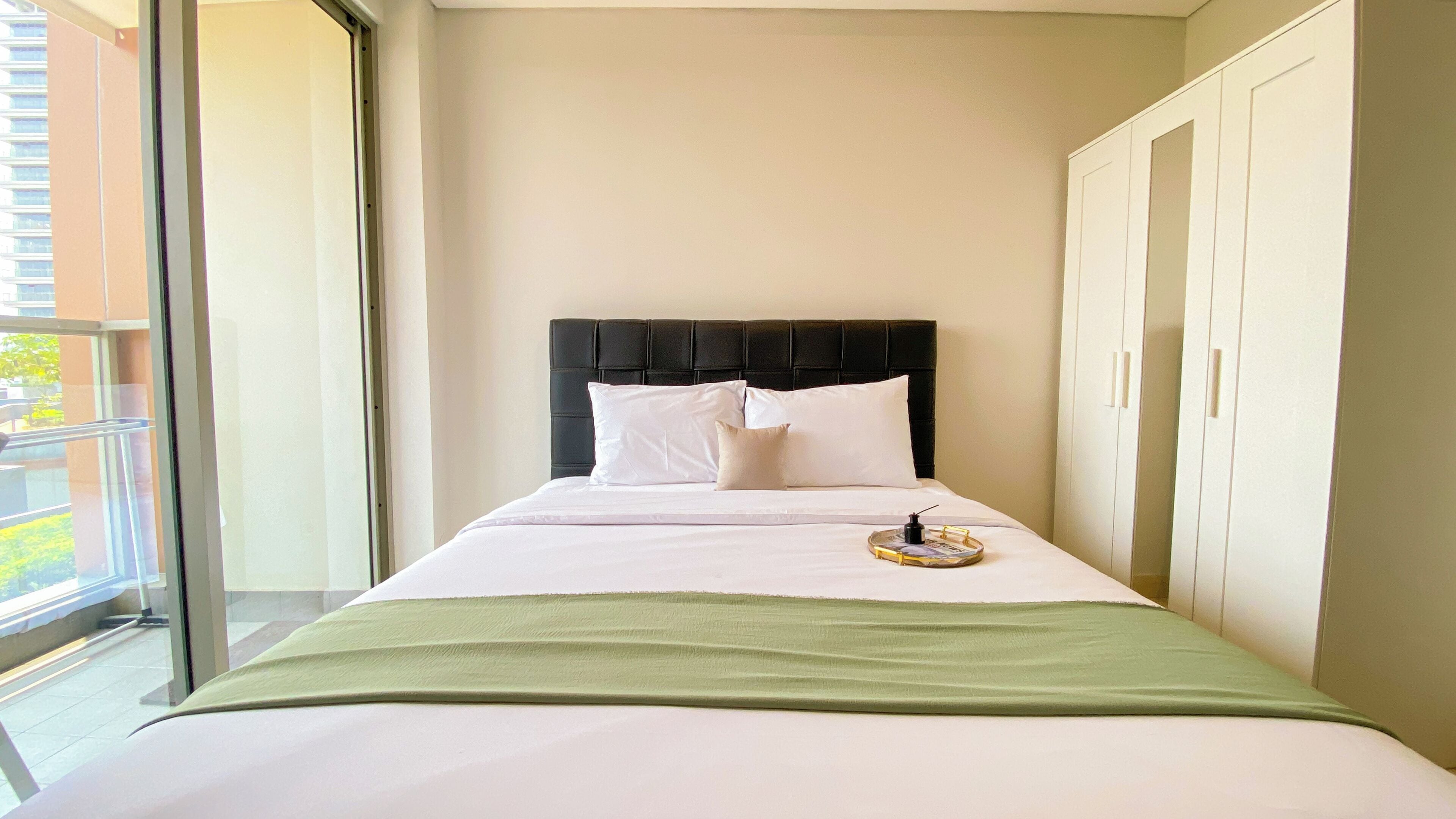 Estúdio luxo (queenbed) | Wi-Fi de cortesia, roupa de cama