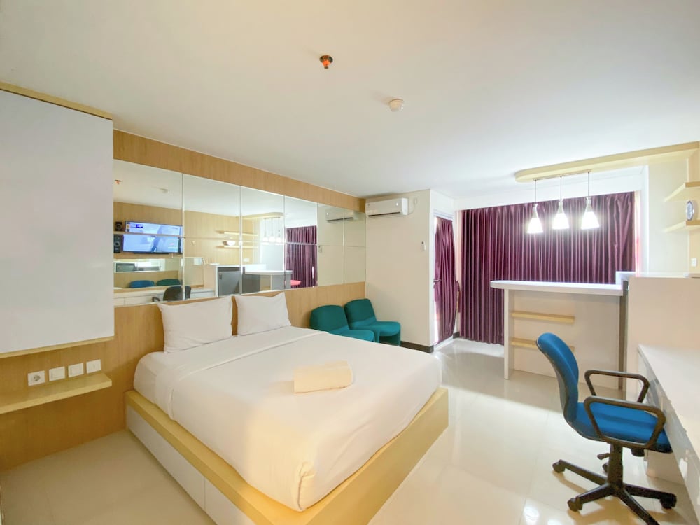 Cozy And Modern Studio Apartment Sentraland Semarang - Semarang