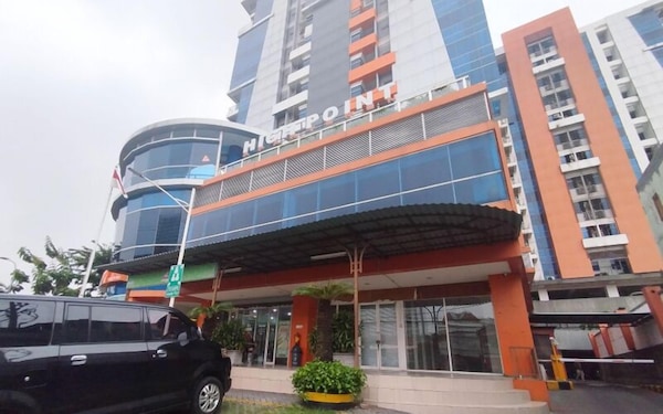 Good Place And Tidy 2br At High Point Serviced Apartment - Surabaya