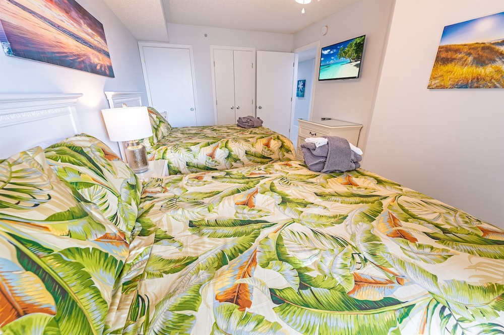 Sand Dunes Resort North Tower, High Floor, Views! - Myrtle Beach, SC