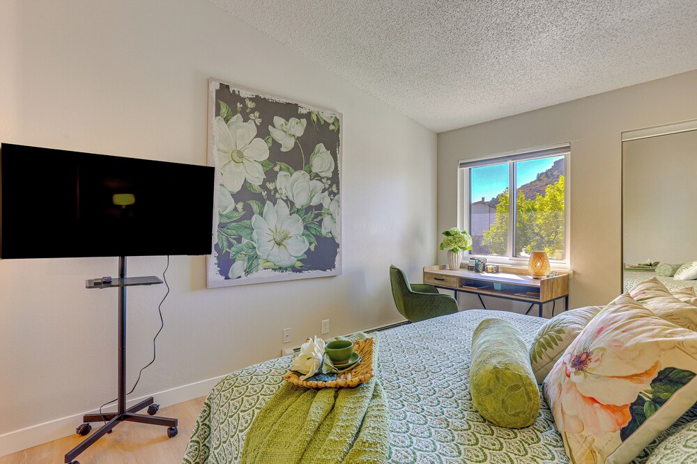 1 Mi To Dtwn: Condo W/ Pool Access In Castle Rock - Castle Rock, CO