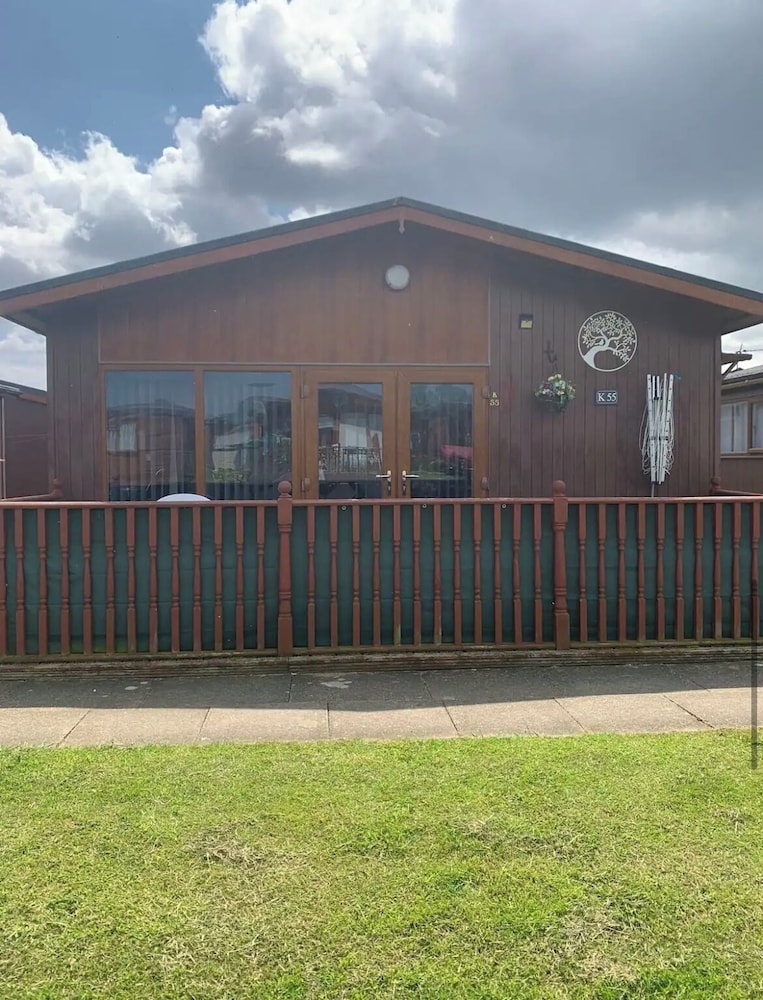 Seaside 2 Bed Chalet Escape In Mablethorpe - Mablethorpe