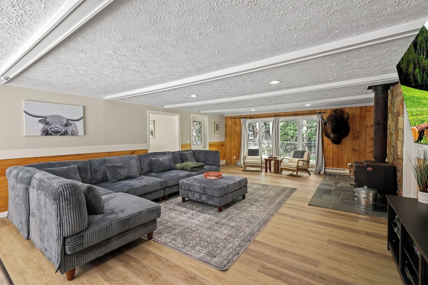 The Woodland Haven - Secluded 3 Bed, 2 Bath, And Hot Tub! - Holiday Valley Resort, NY