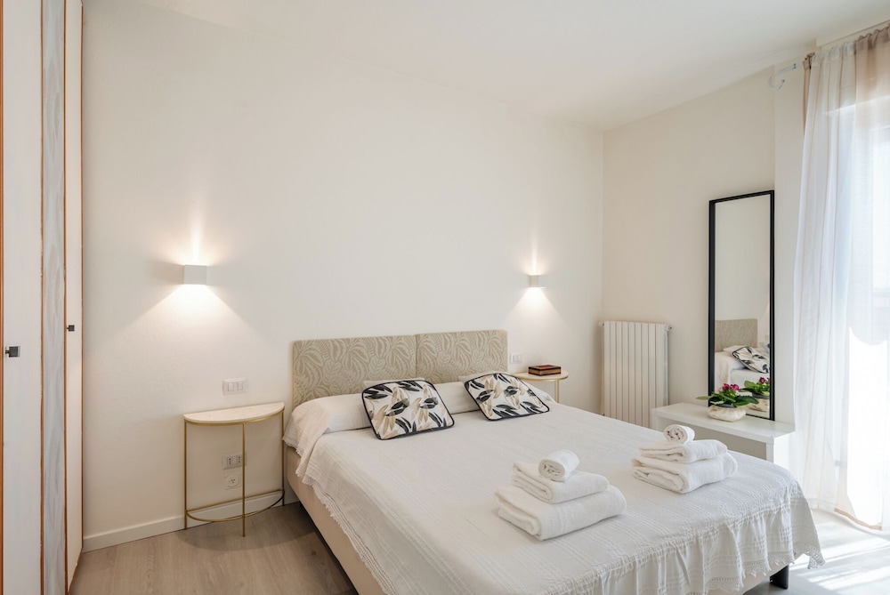 Apartment 'Attico Bellavista - Lucca' With Private Terrace, Wi-fi And Air Conditioning - 루카