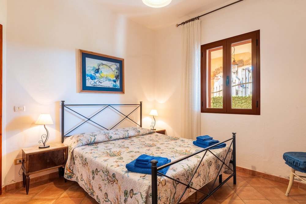 Casa Vacanze 'Sa Domu De Ettore' Con Terrazza Privata, Wi-fi E Aria Condizionata - Santa Maria Navarrese