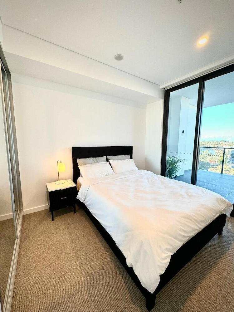 Sydney Private Home, At The Centre, Where Brings To Private And Quiet.... - Penshurst