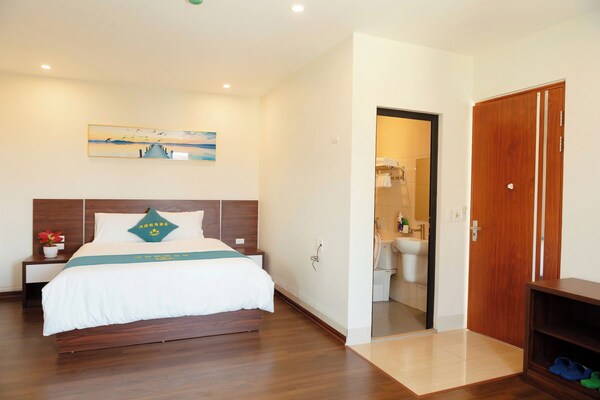 Nội Bài Airport Hotel - Phúc Yên