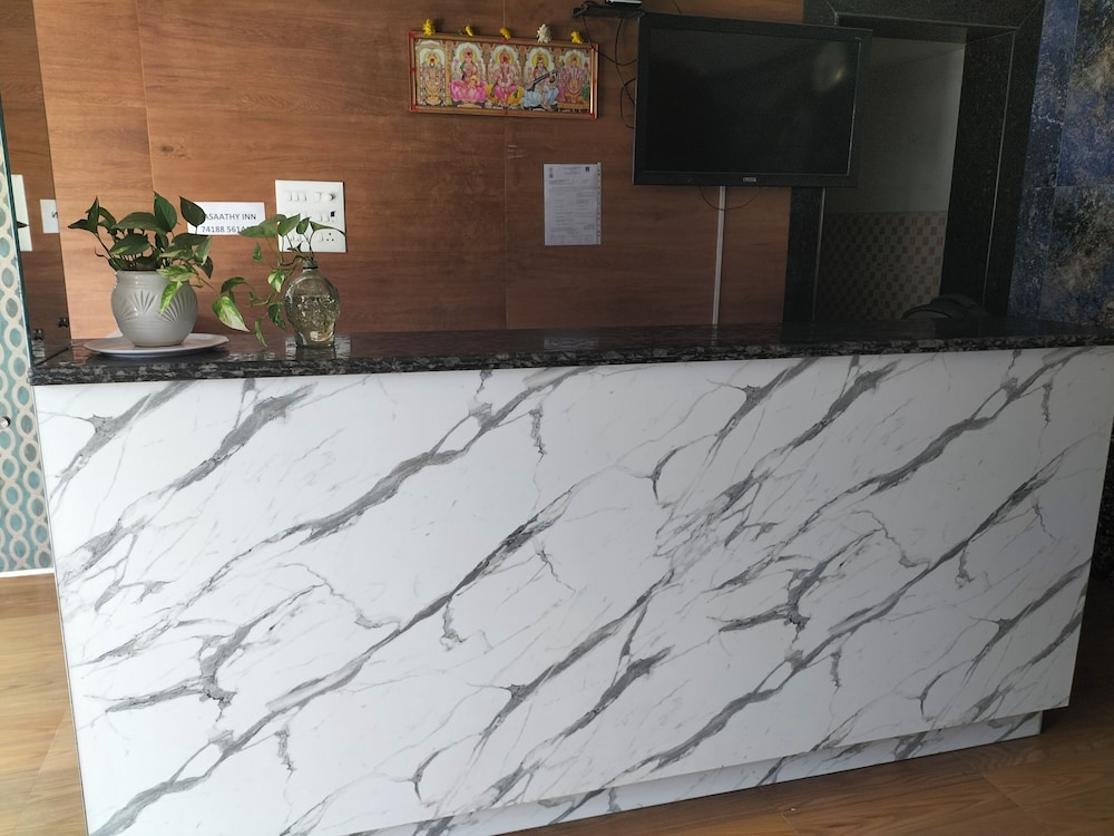 Hotel Danaa Towers - Puducherry