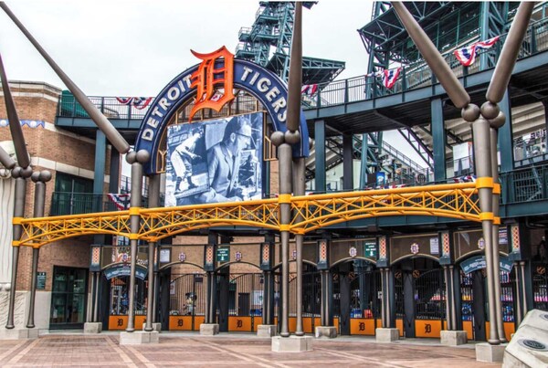 Modern Retreat Near Henry Ford - Hamtramck, MI