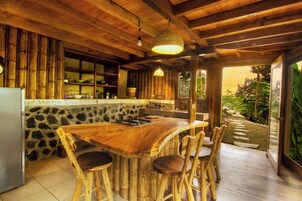 Cabana de Madeira Comfort, vista para o oceano | Cozinha privada | Uma cafeteira/bule 