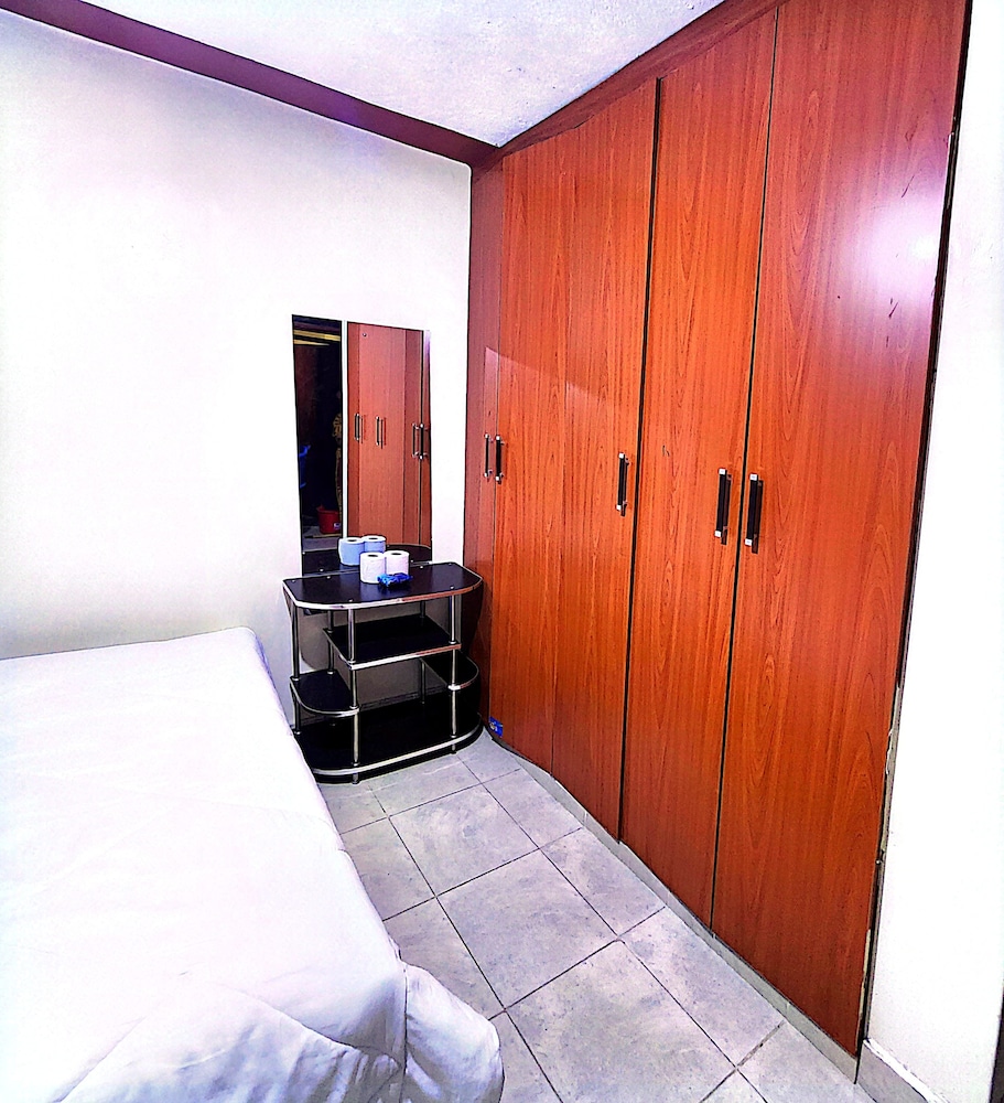 Spacious, Safe and peaceful 1 bedroom located at Benedicta utawala ...