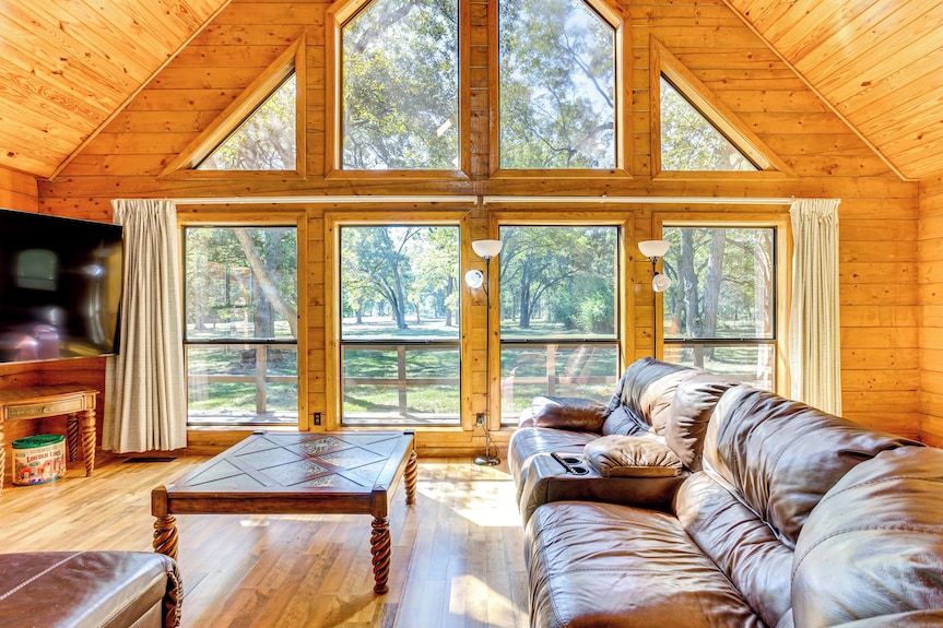 'Rock Creek Lodge' 1 Mi To Lake Of The Arbuckles! - Davis, OK