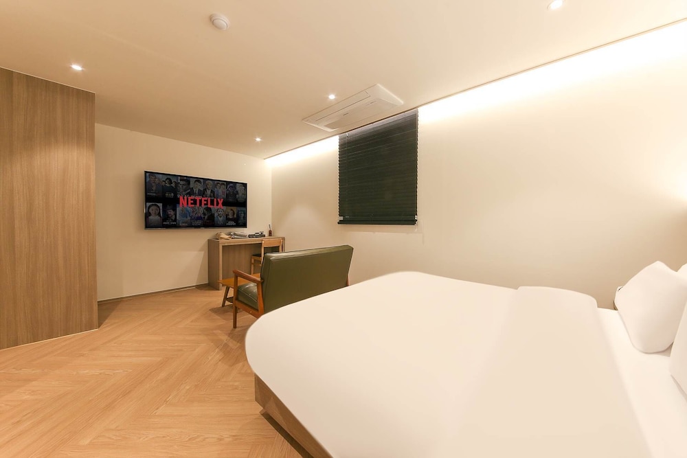Hound Hotel Jeonju Deokjin - Jeongeup-si
