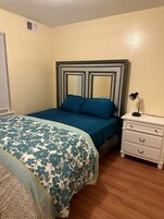 Apartamento | Ferros/tábuas de passar roupa