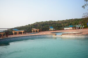 Piscina externa