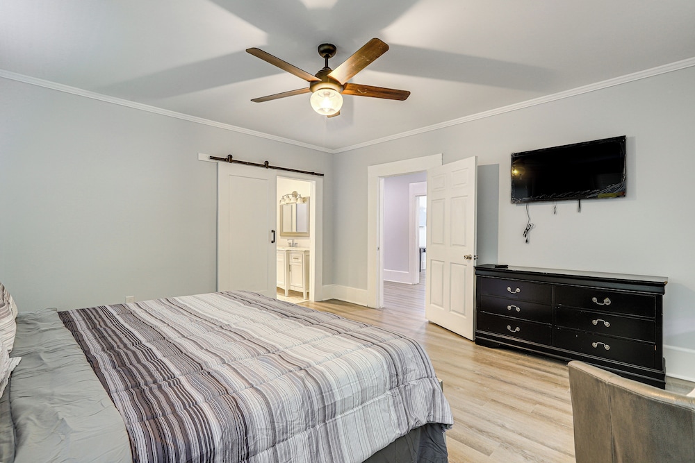 Walk To Mercer University: Home W/ Yard In Macon! - Macon, GA