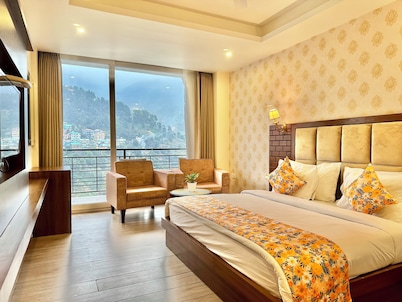 ZENQ SIGNATURE INN MCLEODGANJ